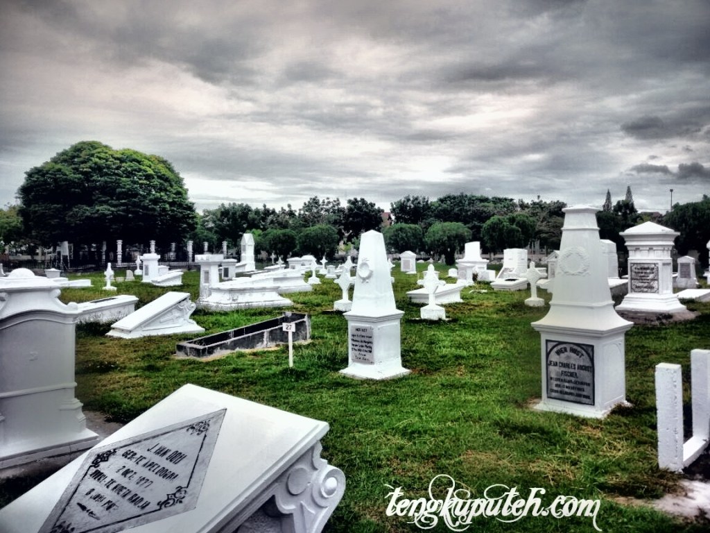 PEUCUT KHERKOF SUATU MASA | Tengkuputeh