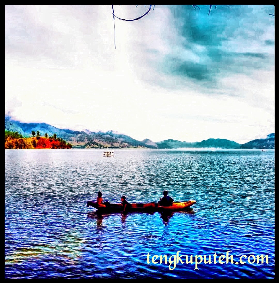 SYAIR PERAHU OLEH HAMZAH FANSURI | Tengkuputeh